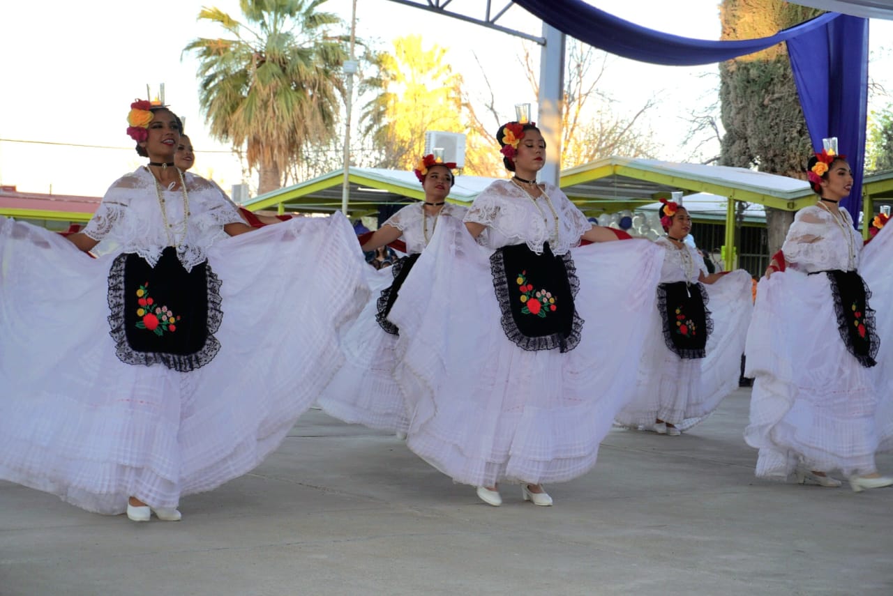Fito Gardea felicita a la Escuela Normal Rural “Ricardo Flores Magón ...